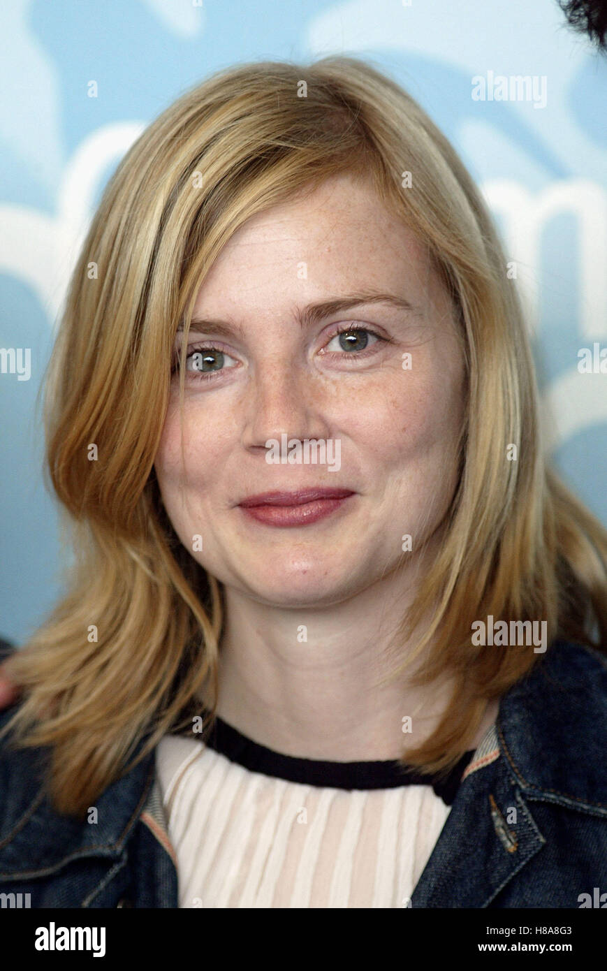 Isabelle carré hi-res stock photography and images - Alamy