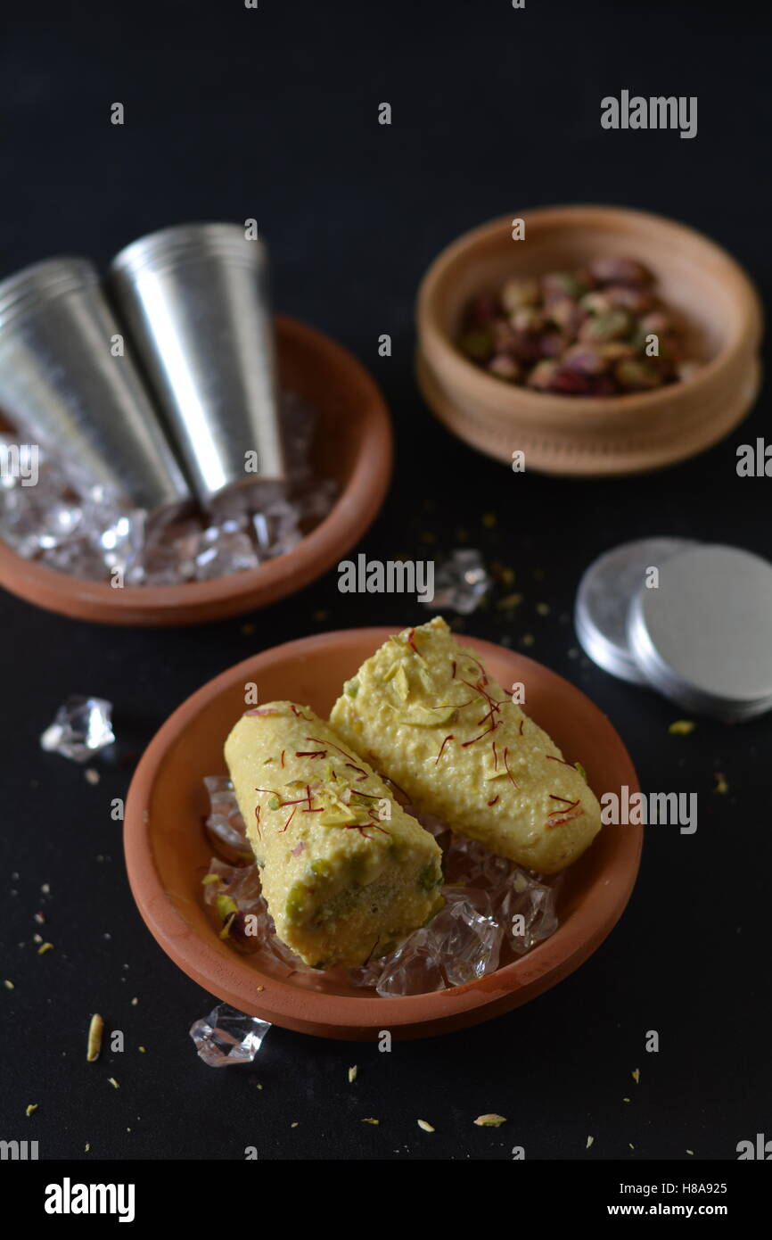 Kulfi hi-res stock photography and images - Alamy