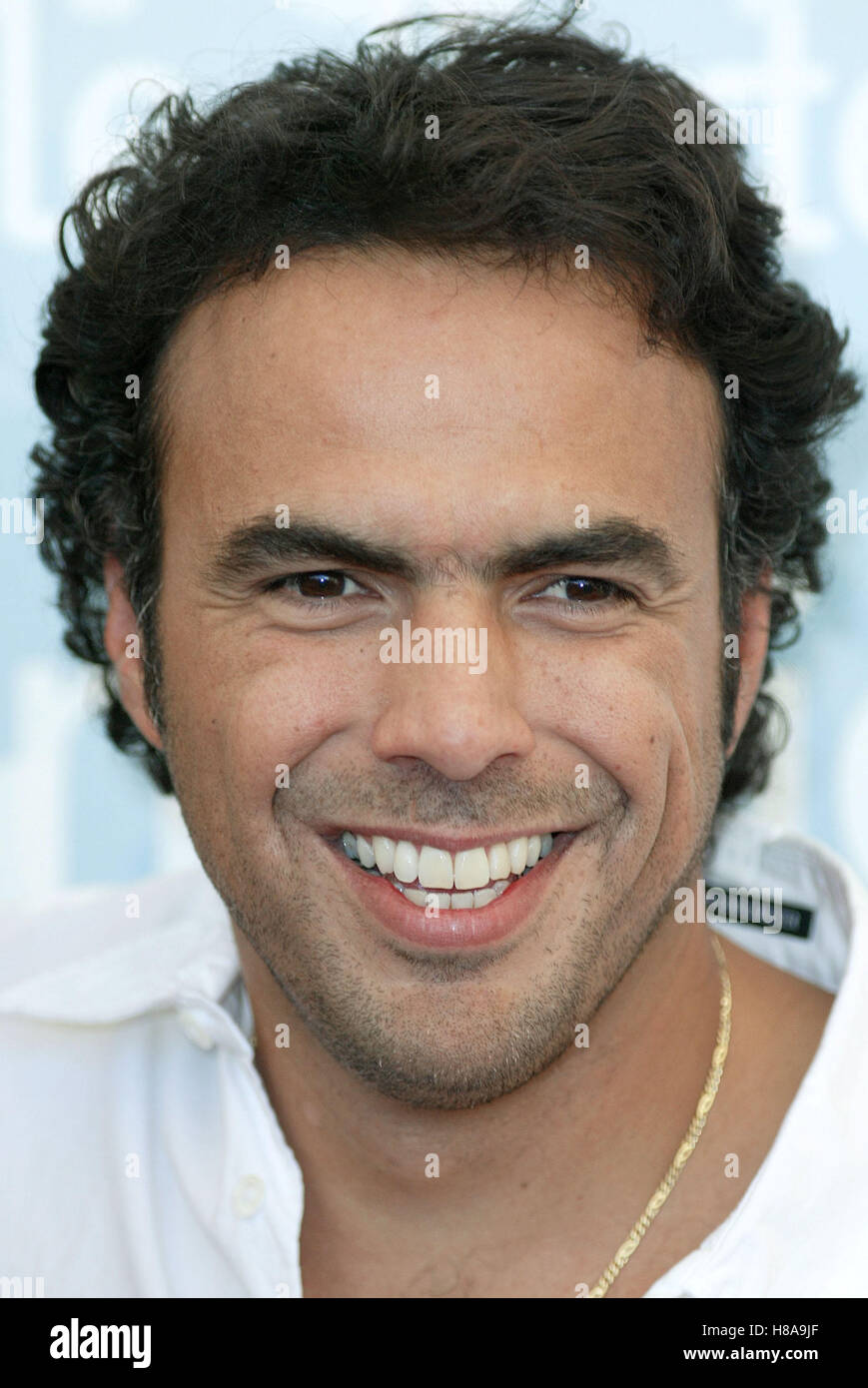 ALEJANDRO GONZALEZ INARRITU 21 GRAMS FILM PREMIERE 60TH VENICE FILM ...