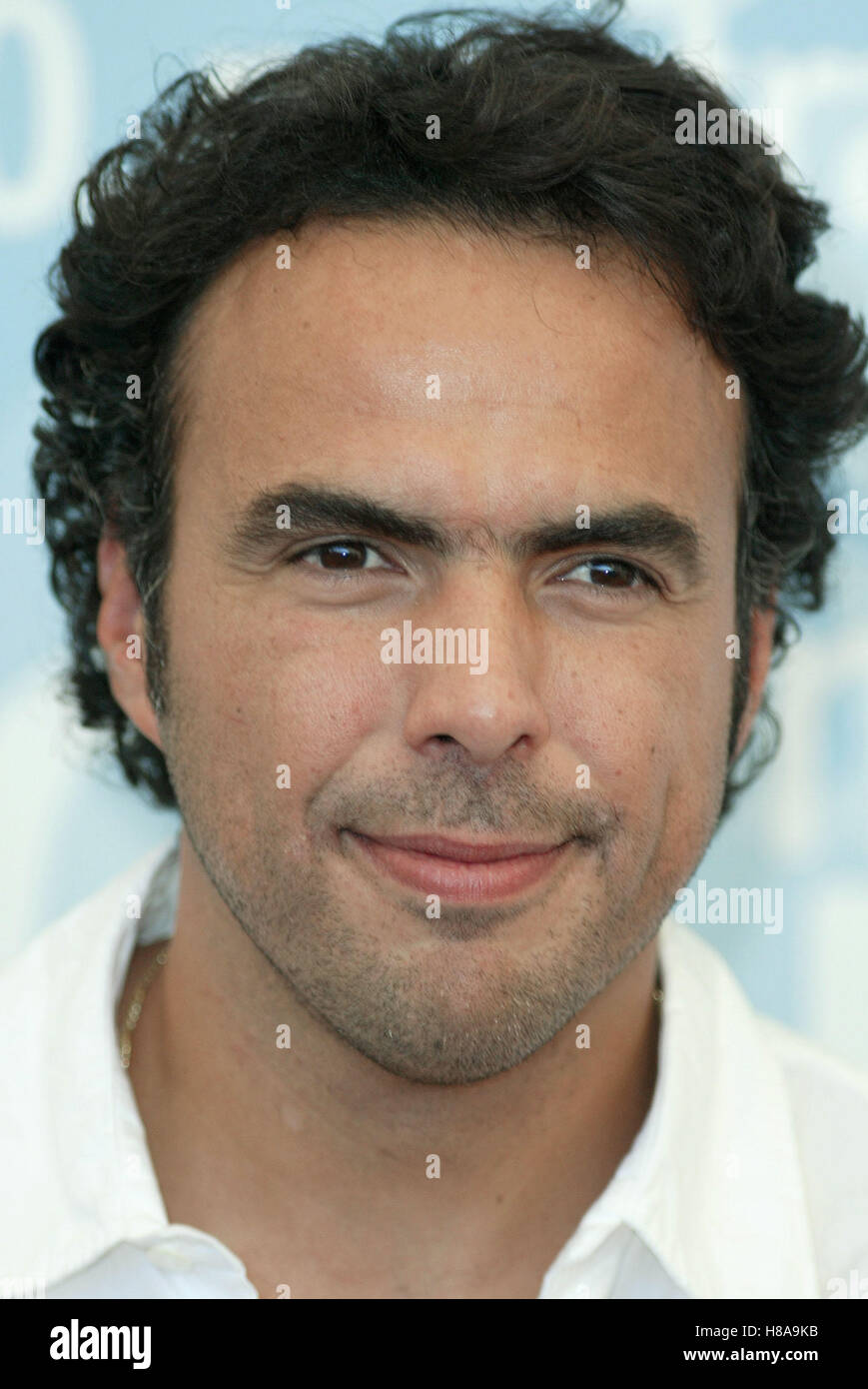 ALEJANDRO GONZALEZ INARRITU 21 GRAMS FILM PREMIERE 60TH VENICE FILM ...
