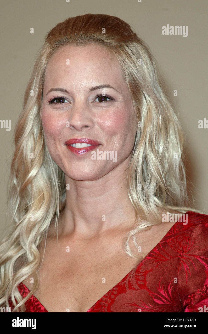 The cooler, maria bello hi-res stock photography and images - Alamy