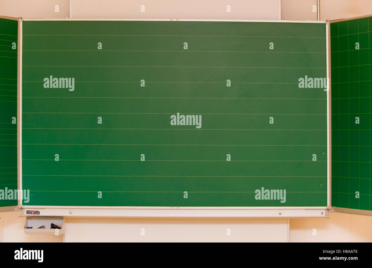 Grade school class picture hi-res stock photography and images - Alamy