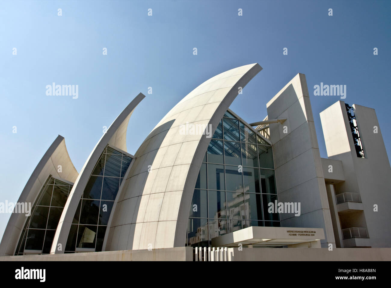 La chiesa del dio padre hi-res stock photography and images - Alamy