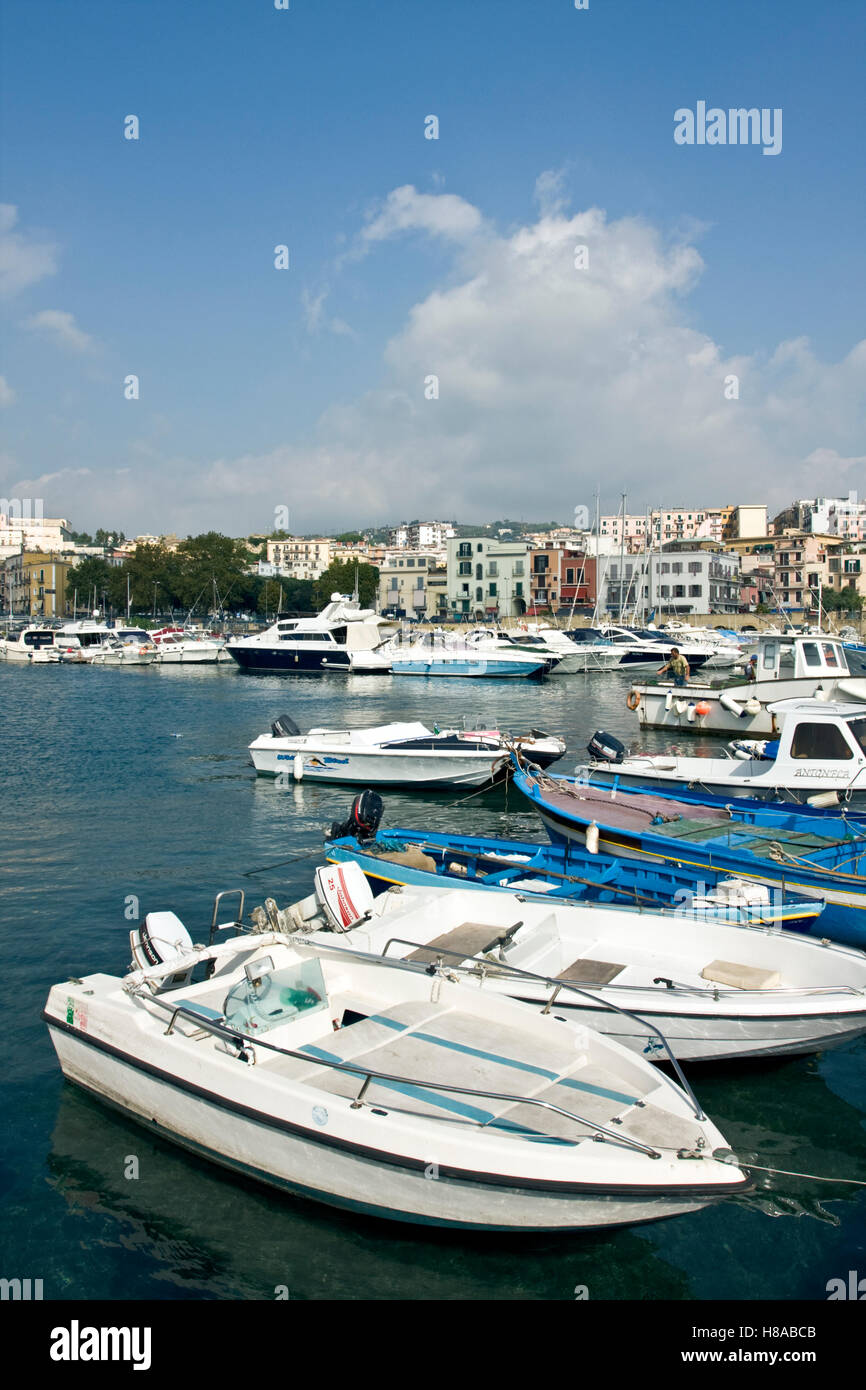Port Of Pozzuoli Stock Photos & Port Of Pozzuoli Stock Images - Alamy