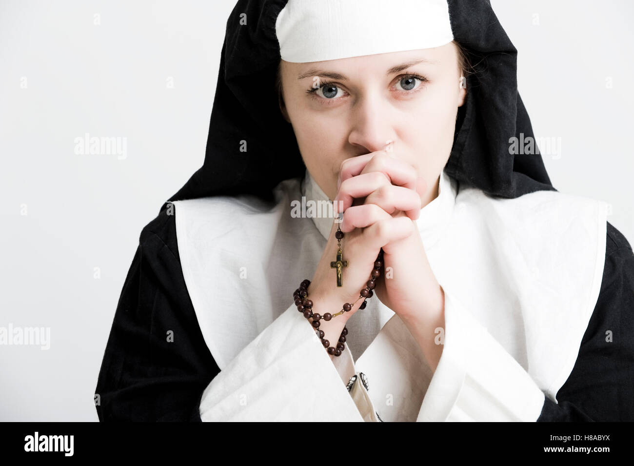 Christian nuns prayer in inside hi-res stock photography and images - Alamy