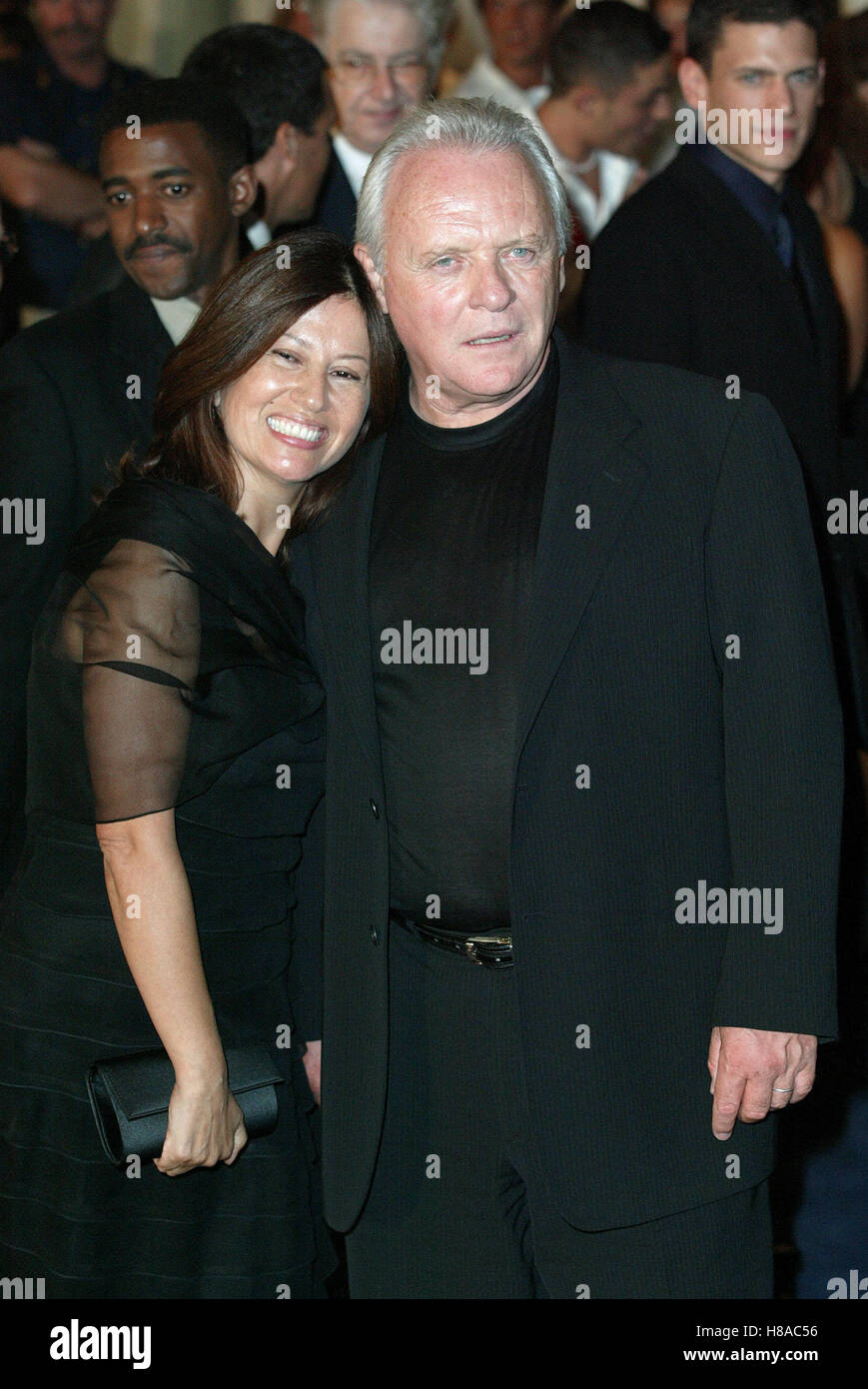 SIR ANTHONY HOPKINS & STELLA ARROYAVE THE HUMAN STAIN FILM PREMIERE ...