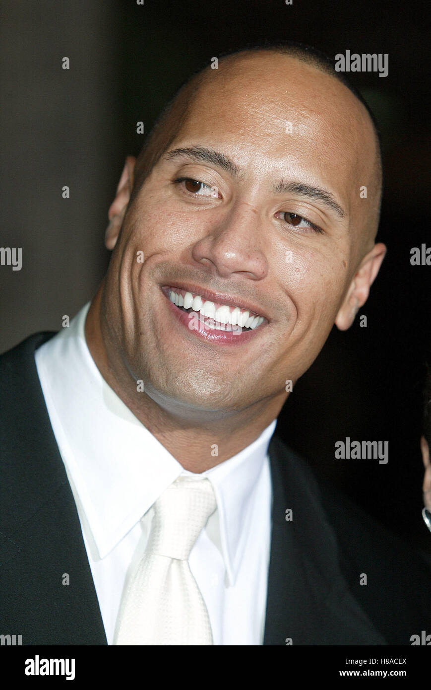 DWAYNE JOHNSON (AKA THE ROCK) THE RUNDOWN WORLD FILM PREMI CITYWALK ...
