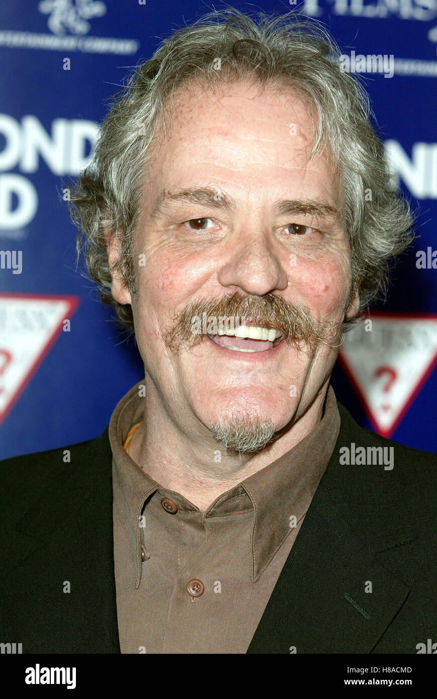 M.C. GAINEY WONDERLAND PREMIERE LOS ANGELES GRAUMAN'S CHINESE THEATRE ...