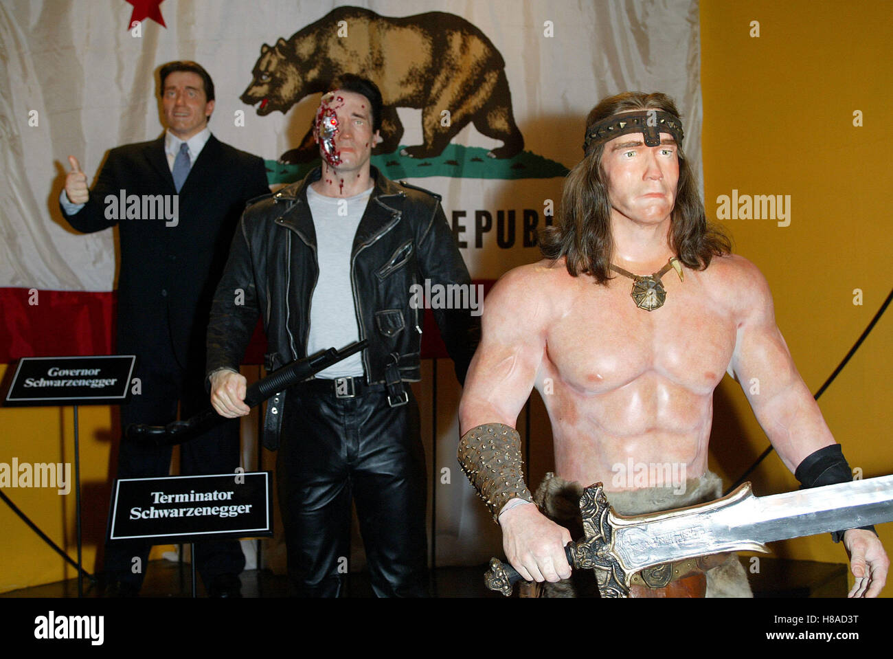CONAN TERMINATOR & GOVERNOR SCHWARZENEGGER UNVEILING OF A WAX ...