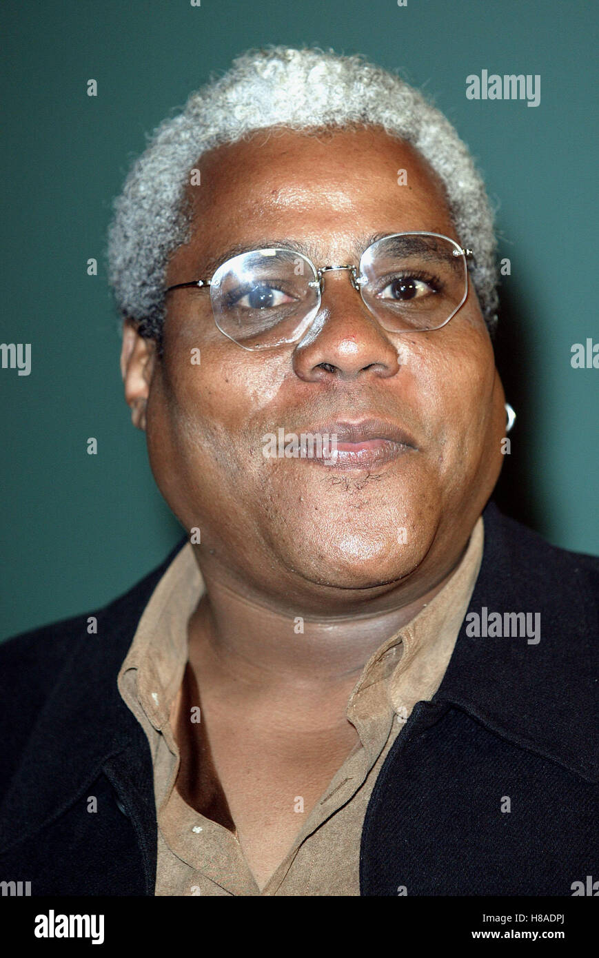 BILL DUNN RUNAWAY JURY WORLD FILM PREMI CINERAMA DOME HOLLYWOOD LA USA ...