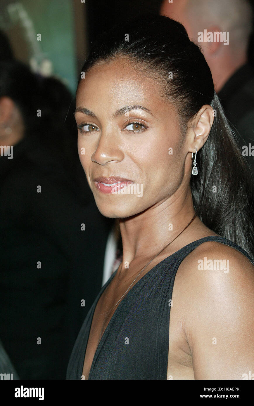 Matrix revolutions jada hi-res stock photography and images - Alamy