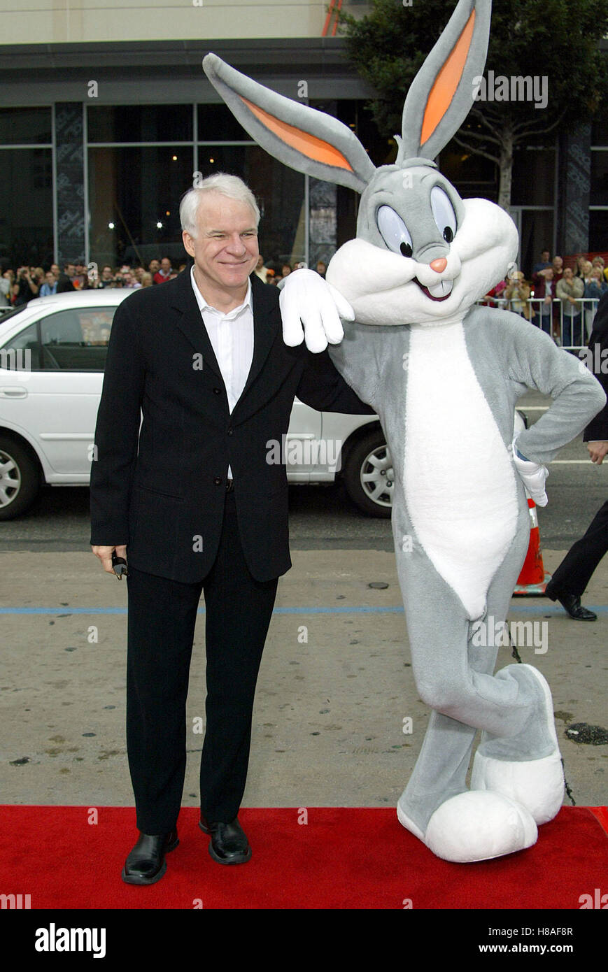 STEVE MARTIN & BUGS BUNNY LOONEY TUNES: BACK IN ACTION CHINESE THEATRE ...