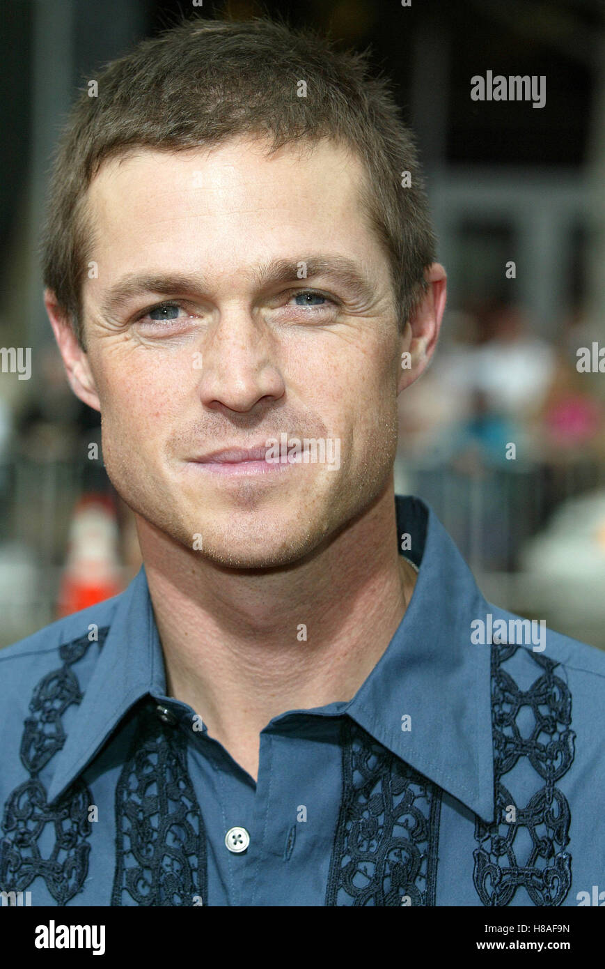 ERIC CLOSE LOONEY TUNES: BACK IN ACTION CHINESE THEATRE HOLLYWOOD LA ...