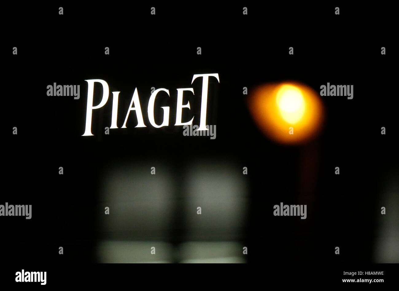Piaget hi-res stock photography and images - Alamy