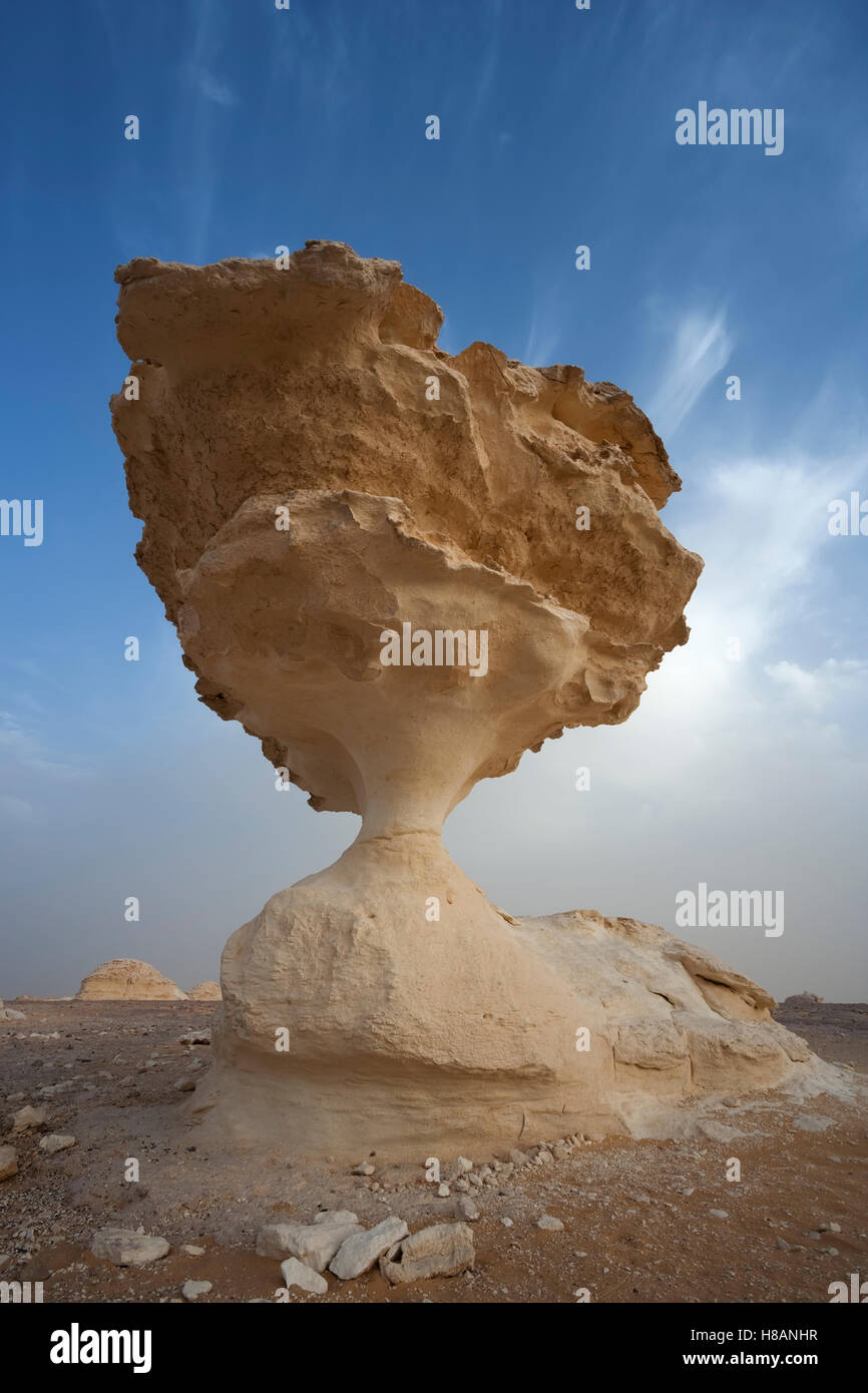 Limestone rock formations, White Desert National Park, Egypt Stock ...