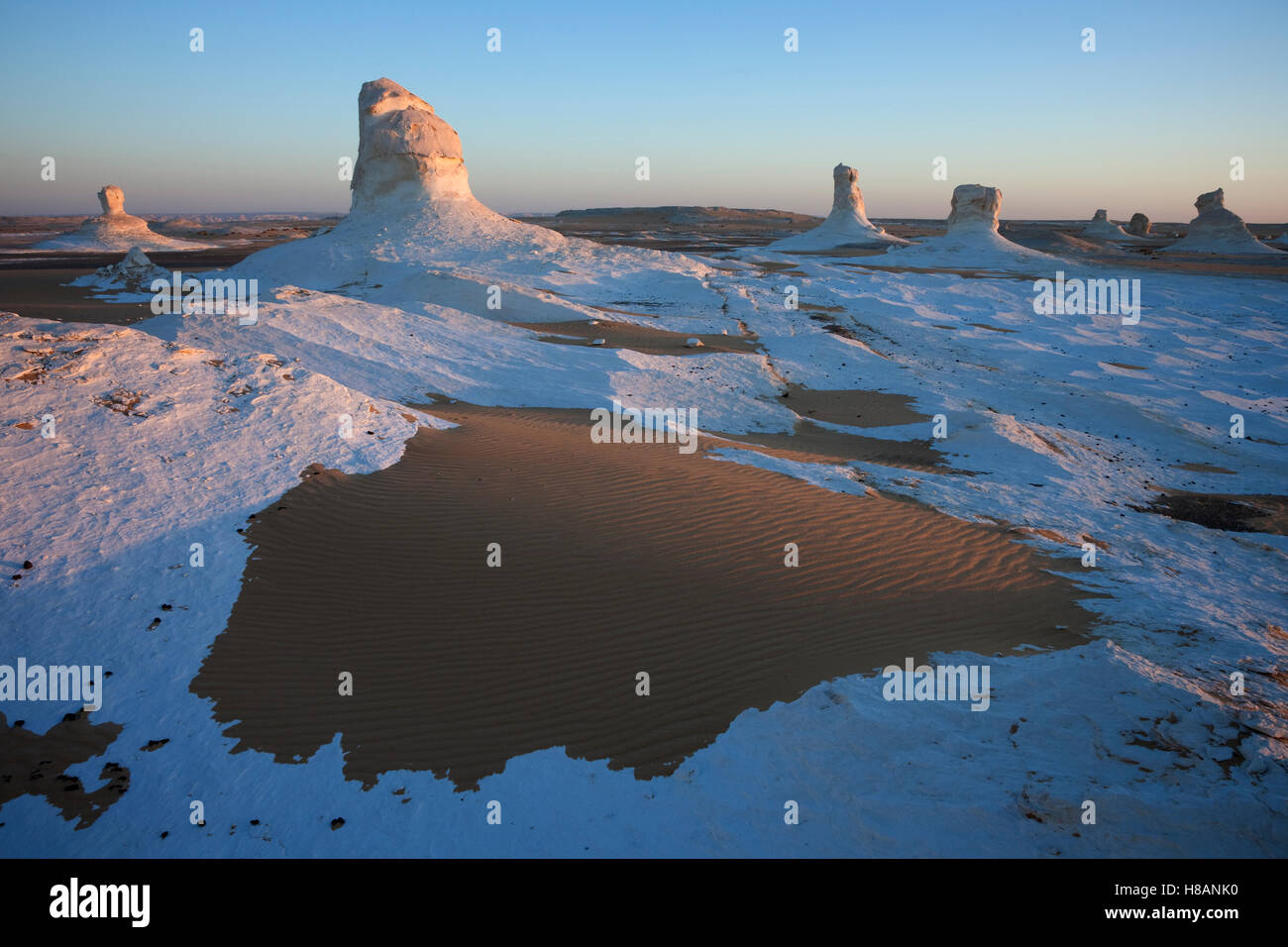 Limestone rock formations at dawn, White Desert National Park, Egypt ...