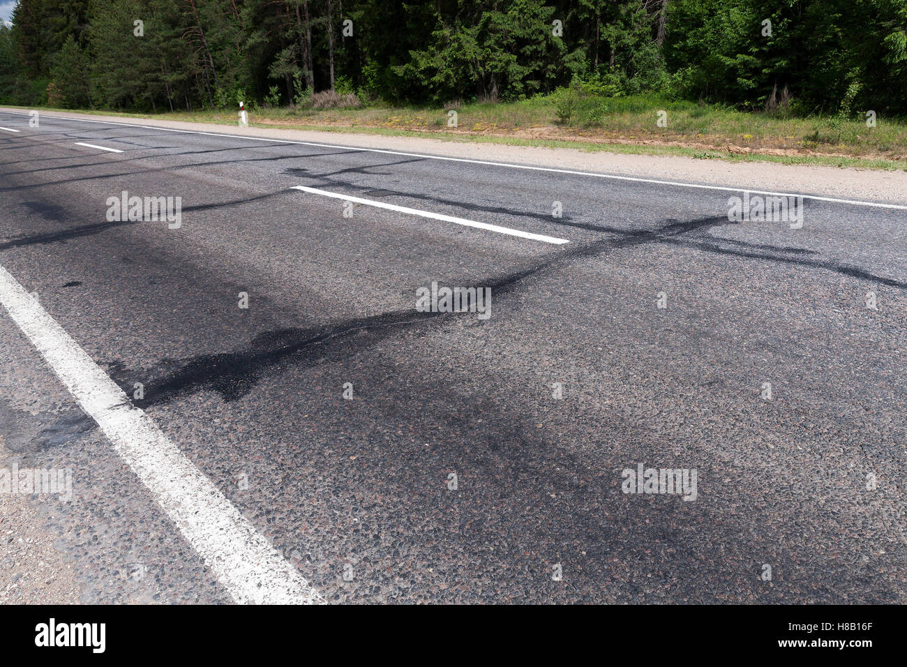 road markings, close-up Stock Photo - Alamy