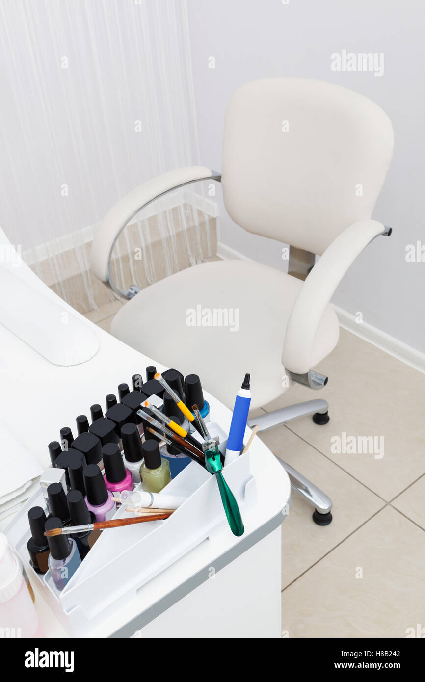 table and chair in the manicure room Stock Photo - Alamy
