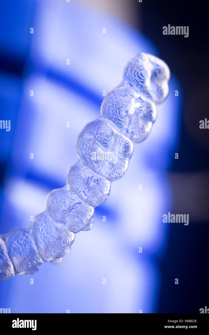 Invisible teeth aligner cosmetic orthodontic brackets used to ...