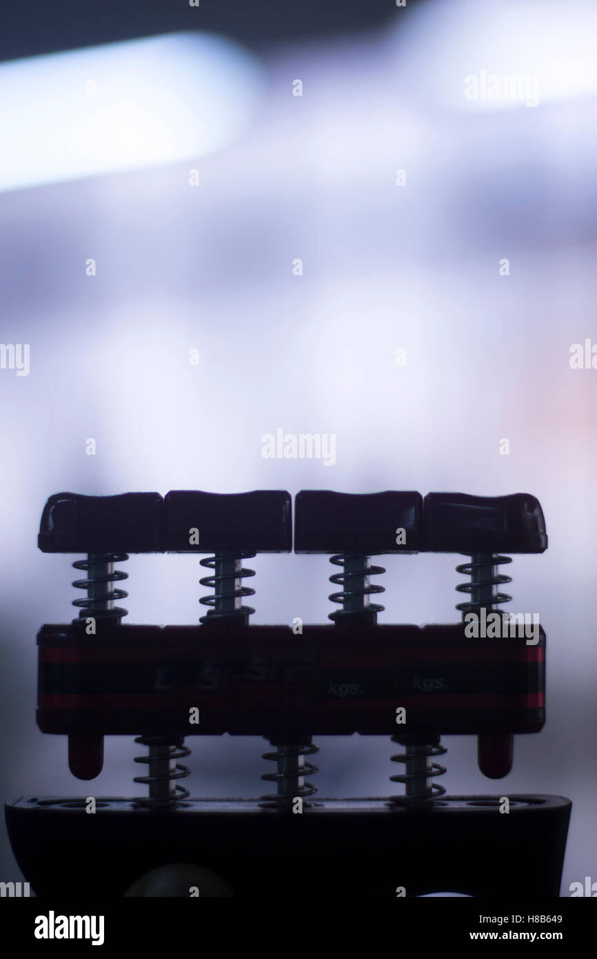 Physiotherapy equipment for physical therapy for hand, finger and thumb ...