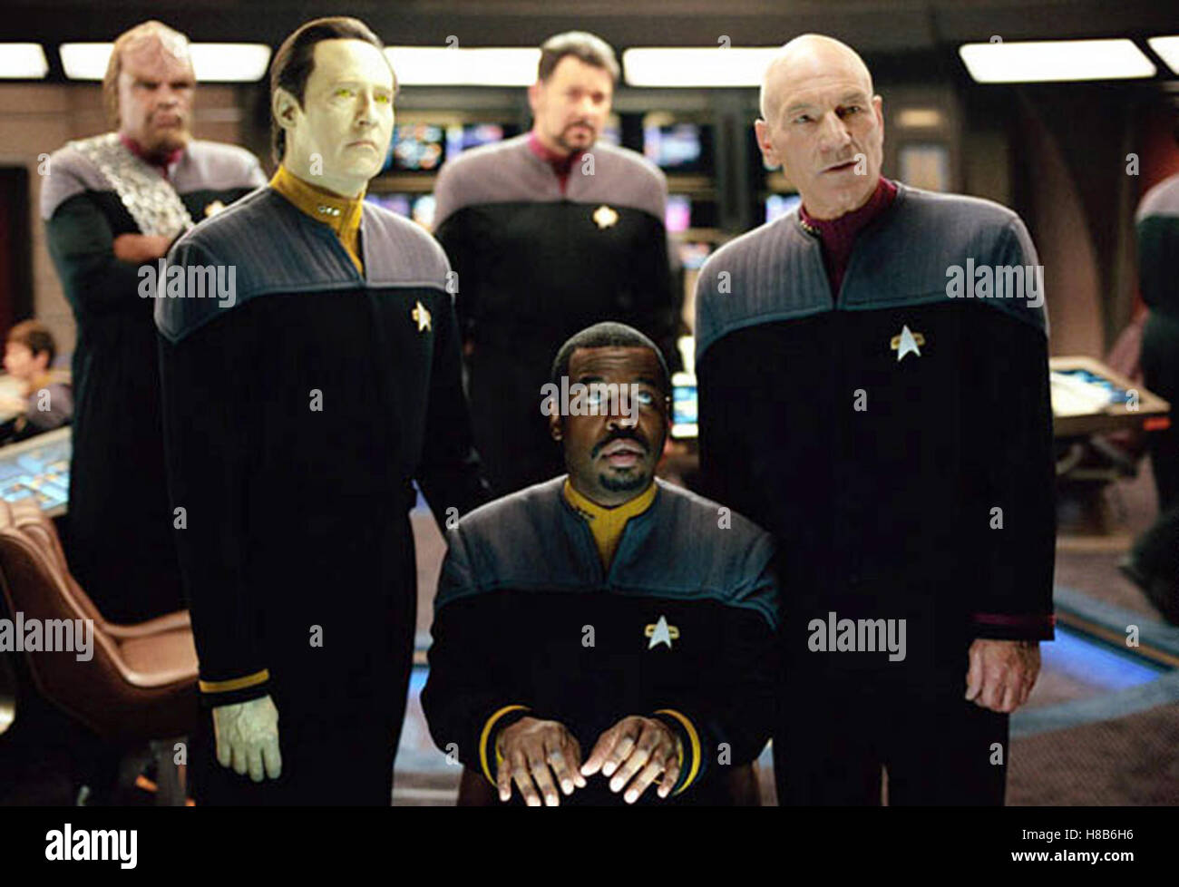 Star Trek: Nemesis, (STAR TREK: NEMESIS) USA 2002, Regie: Stuart Baird, MICHAEL DORN, BRENT ...