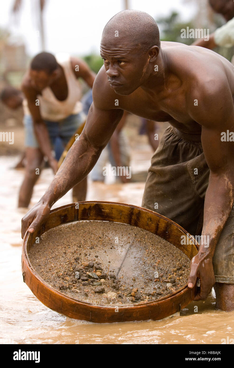 Blood Diamond, (BLOOD DIAMOND) USA 2006, Regie: Edward Zwick, DJIMON ...