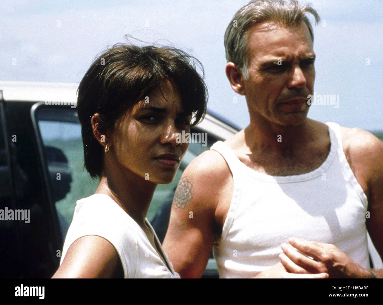 Halle berry monsters ball hi-res stock photography and images - Alamy