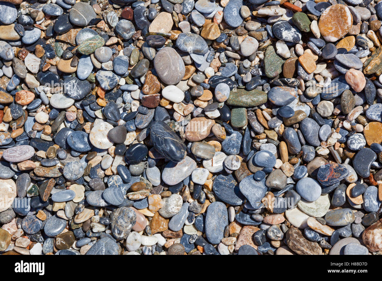River pebble mosaic hi-res stock photography and images - Alamy