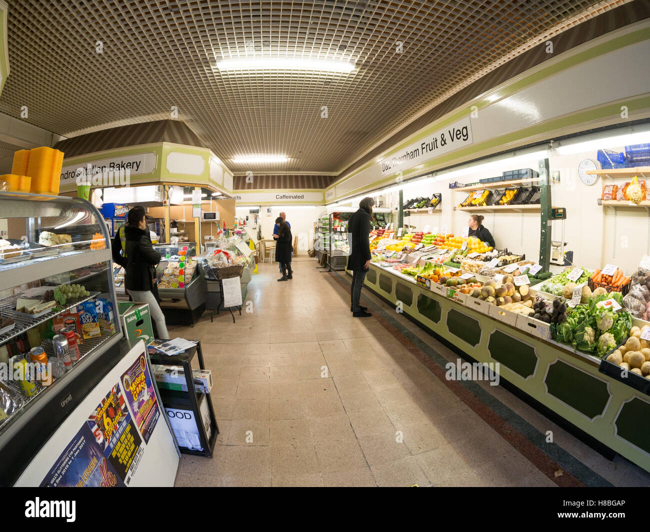 Hull trinity market hi-res stock photography and images - Alamy