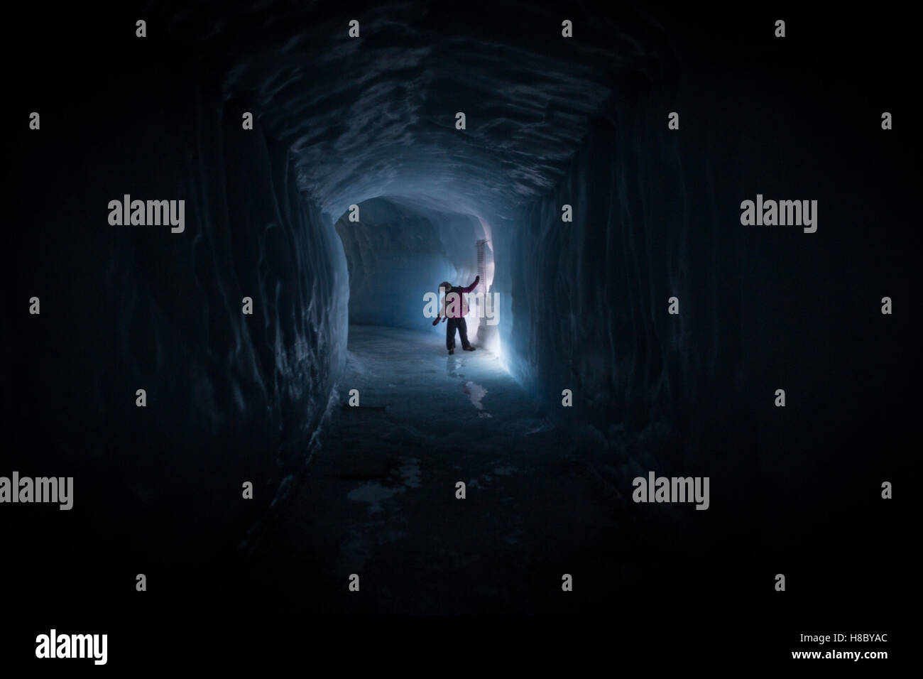 Ice age cave hi-res stock photography and images - Alamy