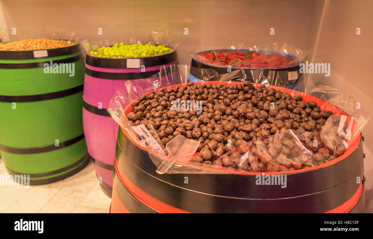 Chocolate candies in wooden barrel Stock Photo - Alamy
