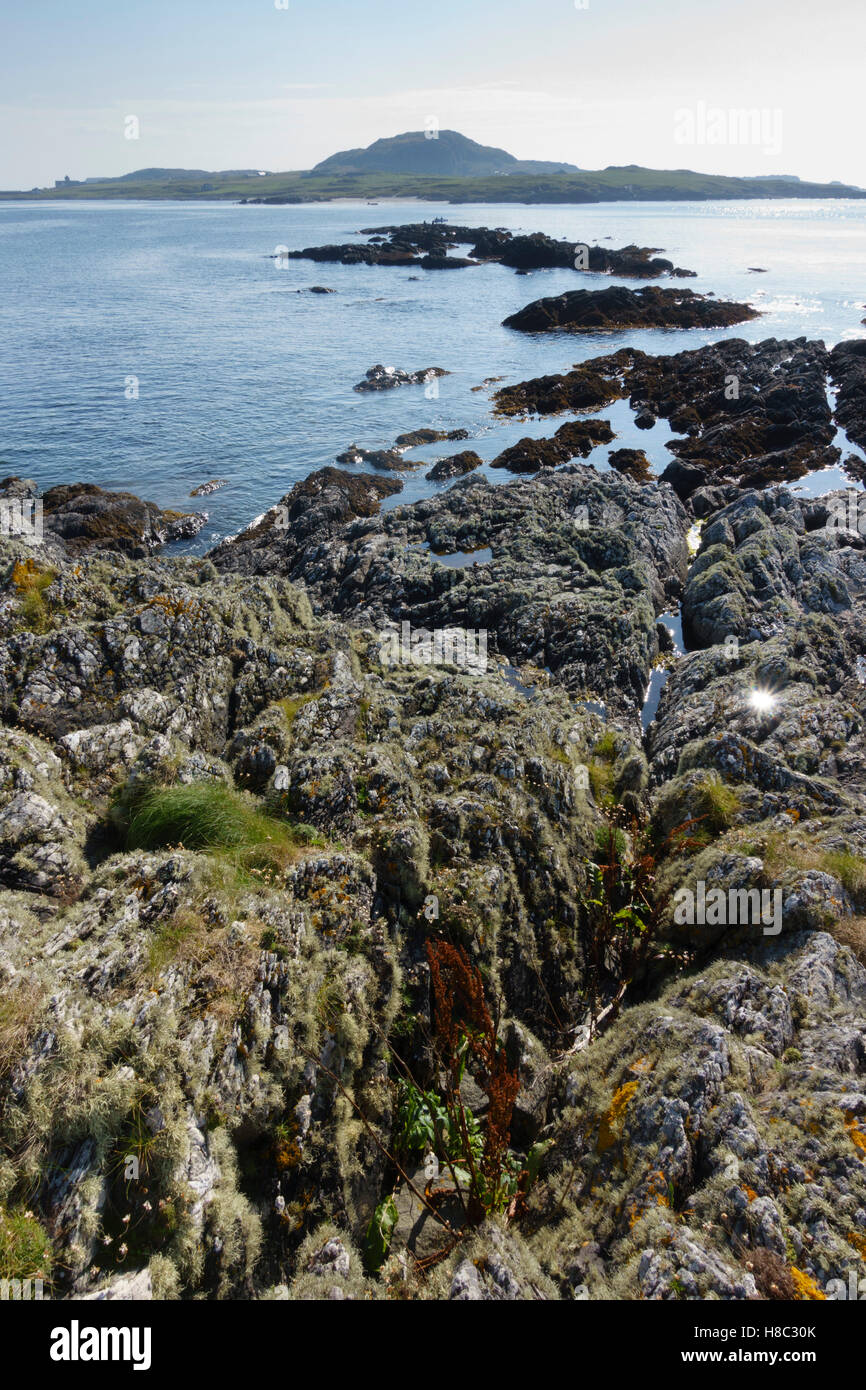 Iona, Scotland - Eilean Annraidh, small island almost connected to Iona ...