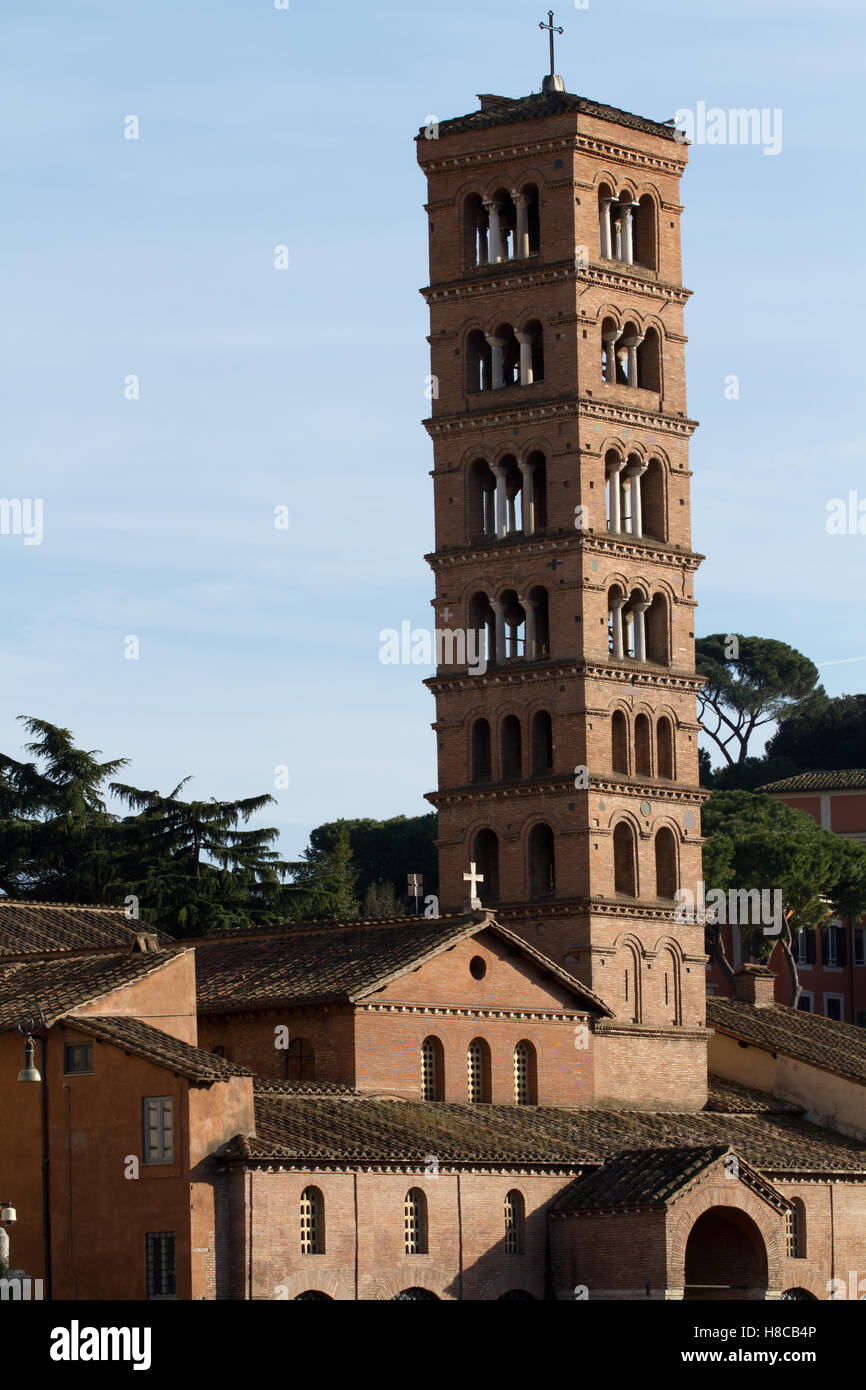 ancient roman building Stock Photo - Alamy
