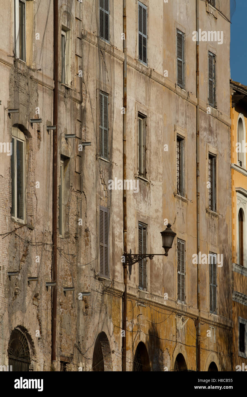ancient roman building Stock Photo - Alamy