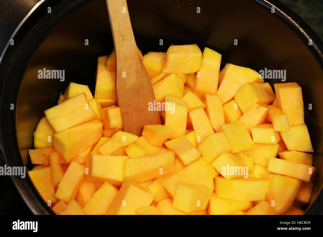 Green pumpkin vegetable cube hi-res stock photography and images - Alamy