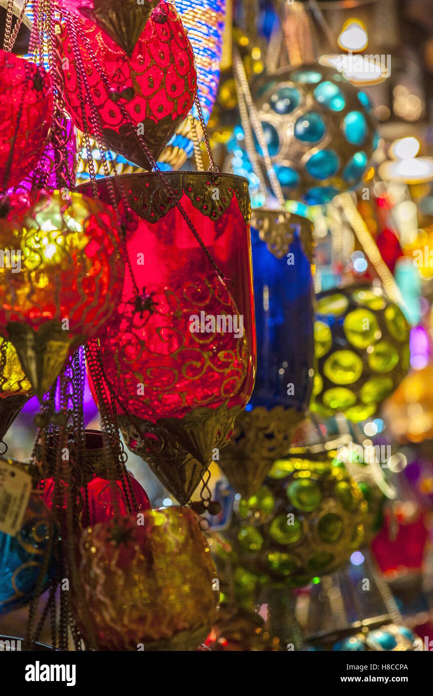 Most Arabic lighting/lamps are hand made in thousands of different ...