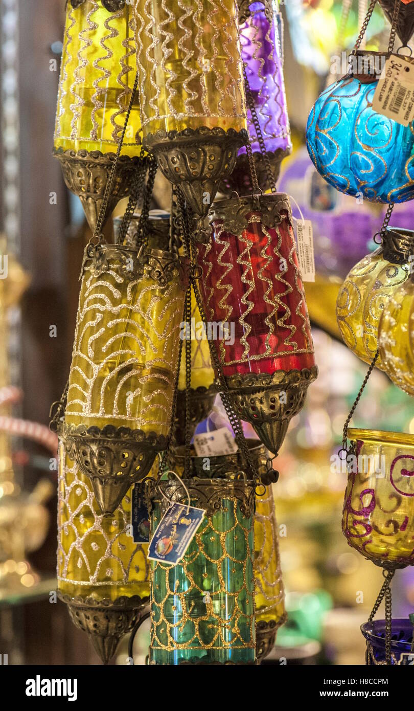 Arabic lighting hi-res stock photography and images - Alamy