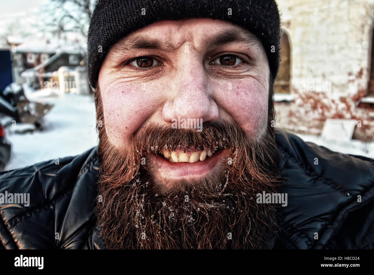 bearded dirty man winter Stock Photo - Alamy