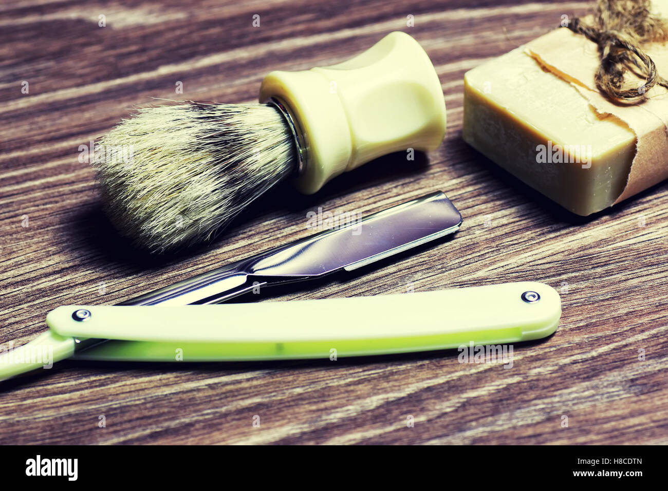 razor sharp soap brush Stock Photo - Alamy