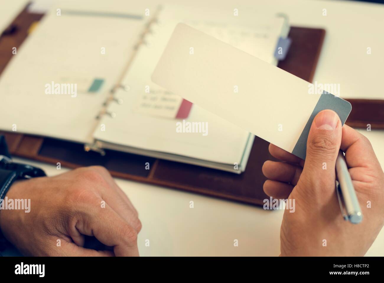 Layerspace Hand Holding Note Concept Stock Photo - Alamy