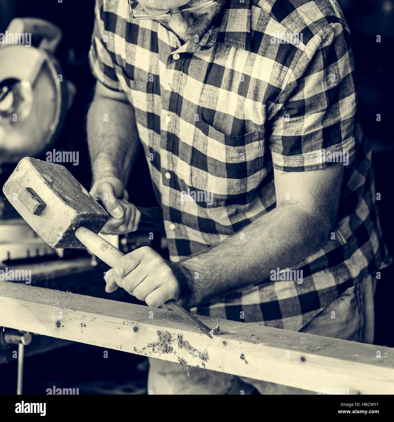 Carpenter craftman lumber timber hi-res stock photography and images ...