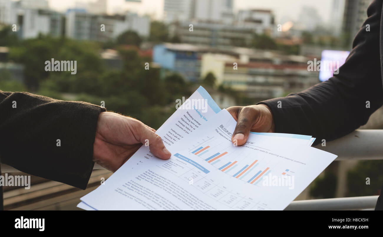 Deal management hi-res stock photography and images - Alamy