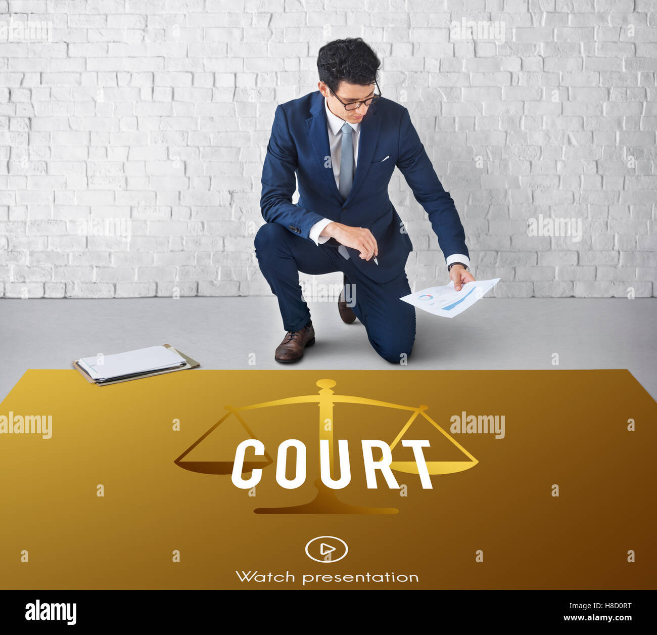Justice law icon court concept Stock Photo - Alamy