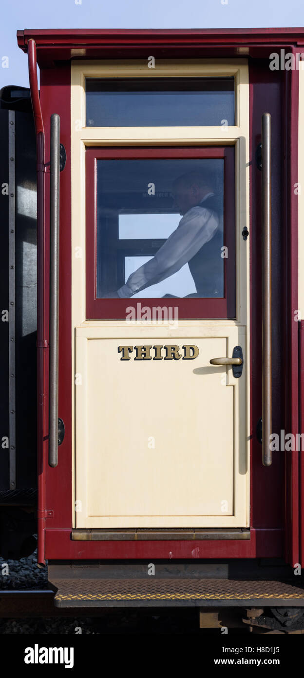Ffestiniog train carriage hi-res stock photography and images - Alamy