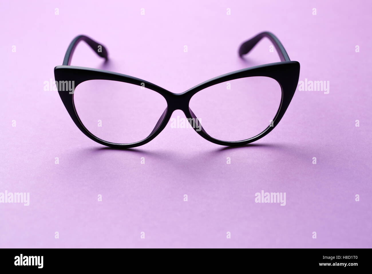 Black rimmed glasses hi-res stock photography and images - Alamy