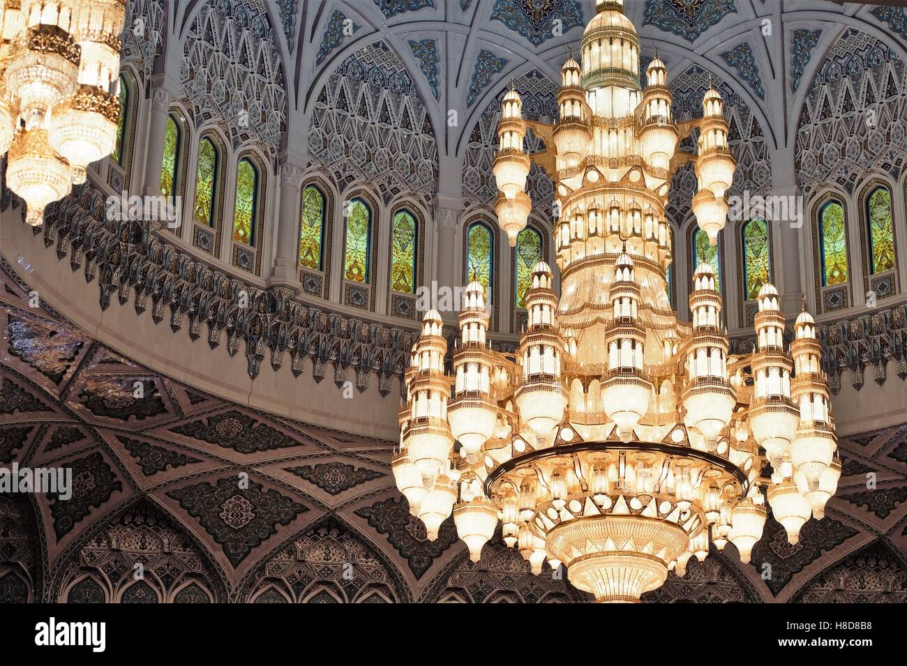 Oman muscat grand mosque interior hi-res stock photography and images ...