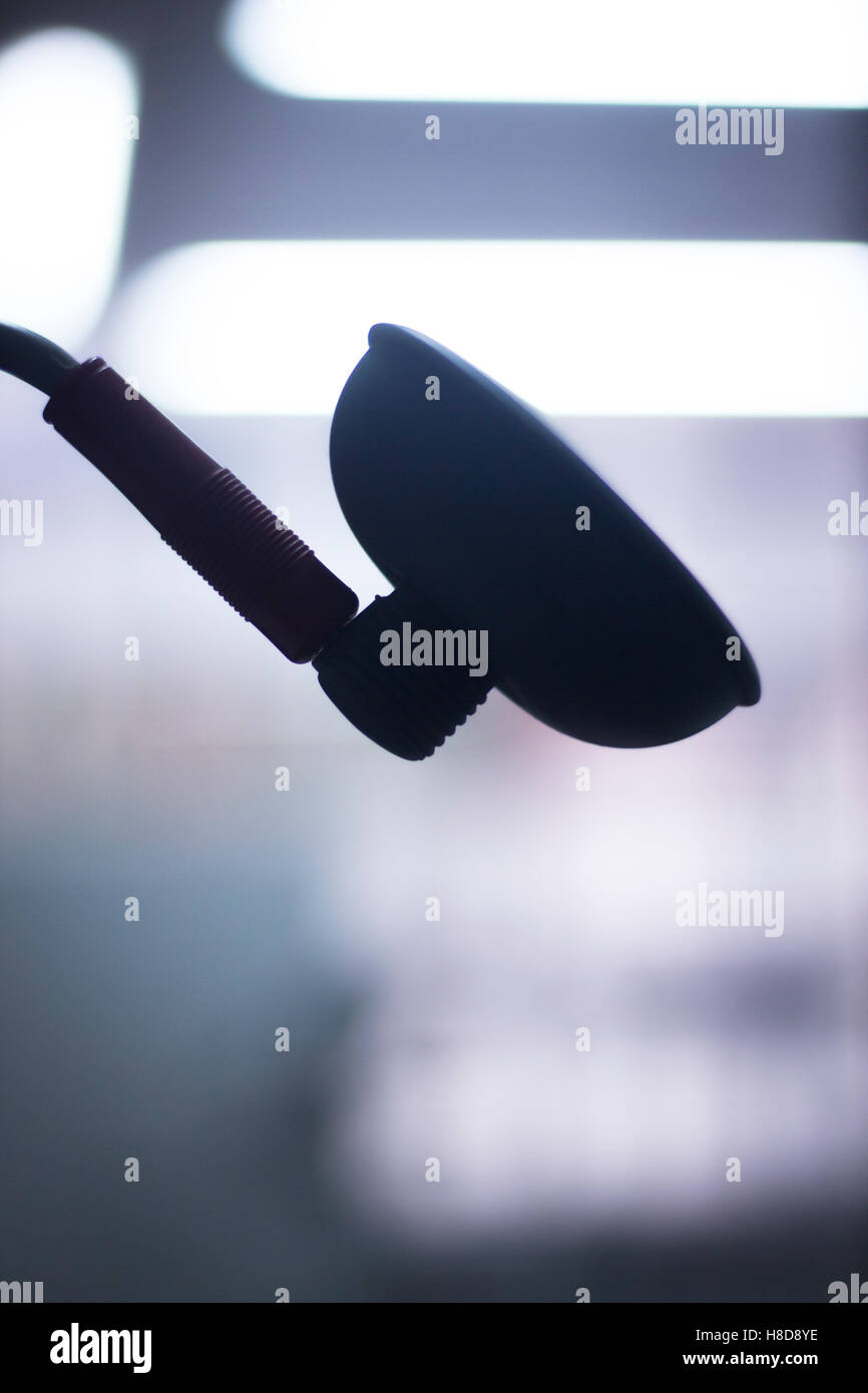 Physiotherapy equipment for physical therapy for electrical impulse ...