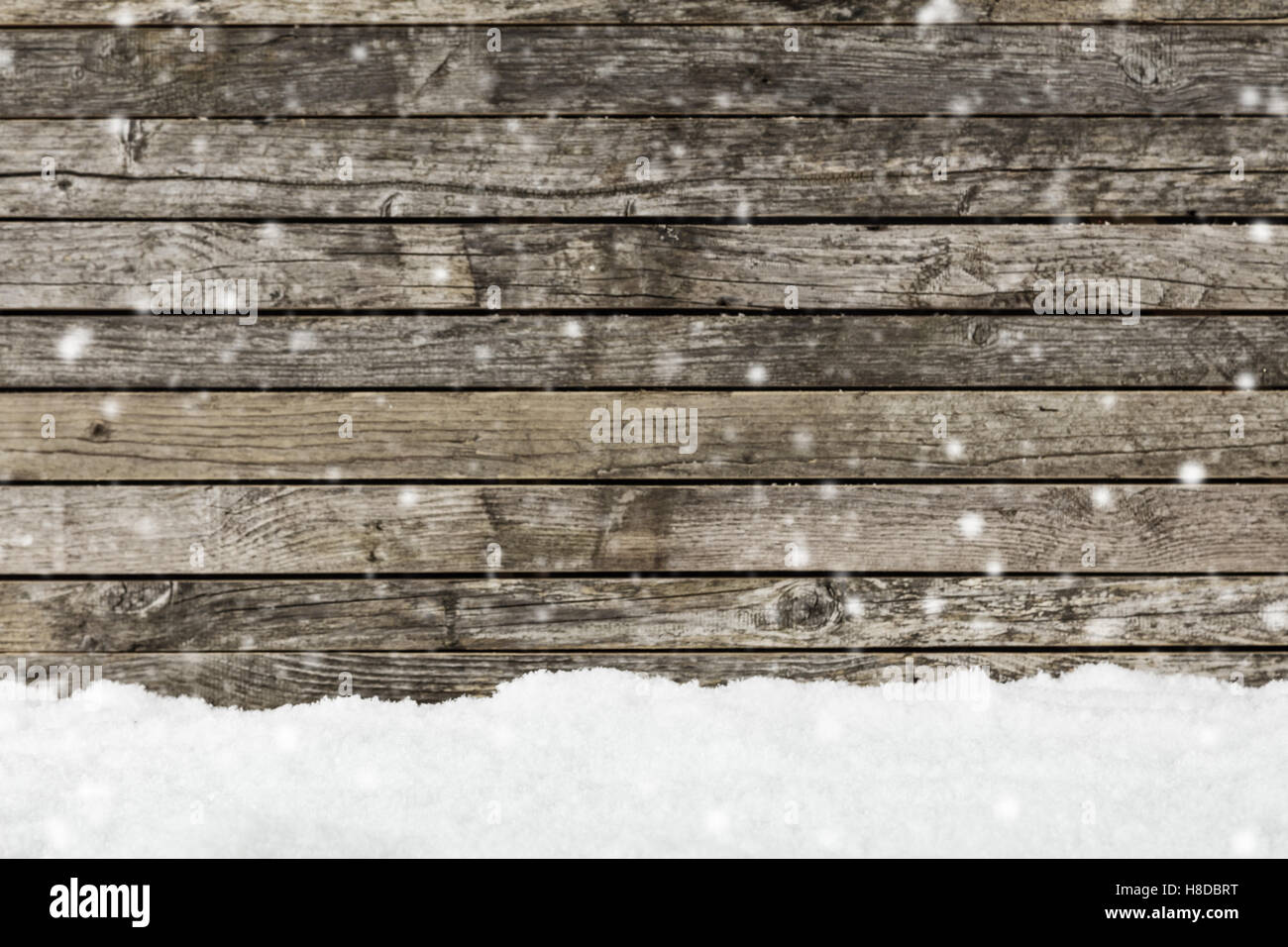 Old wood texture with snow hi-res stock photography and images - Alamy