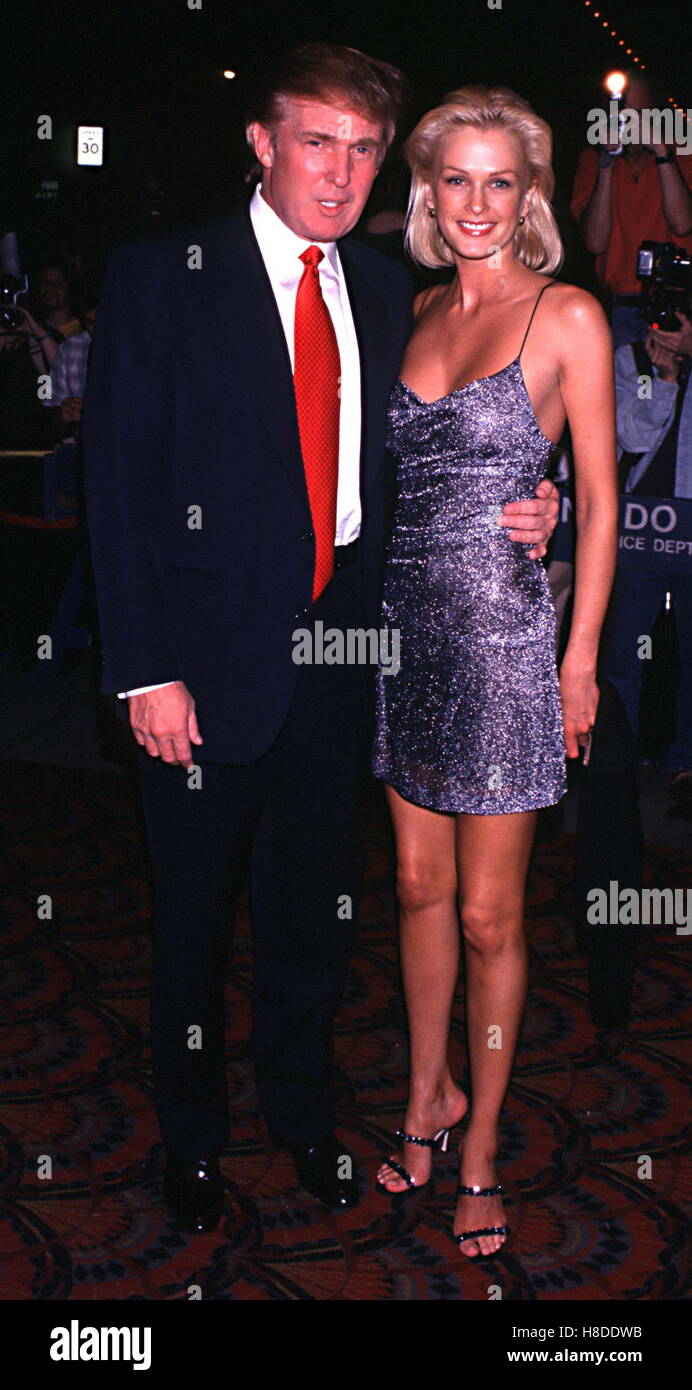 Jan. 1, 2011 - 8/19/98: NEW YORK CITY.KYLIE BAX AND DONALD TRUMP.AT THE ...