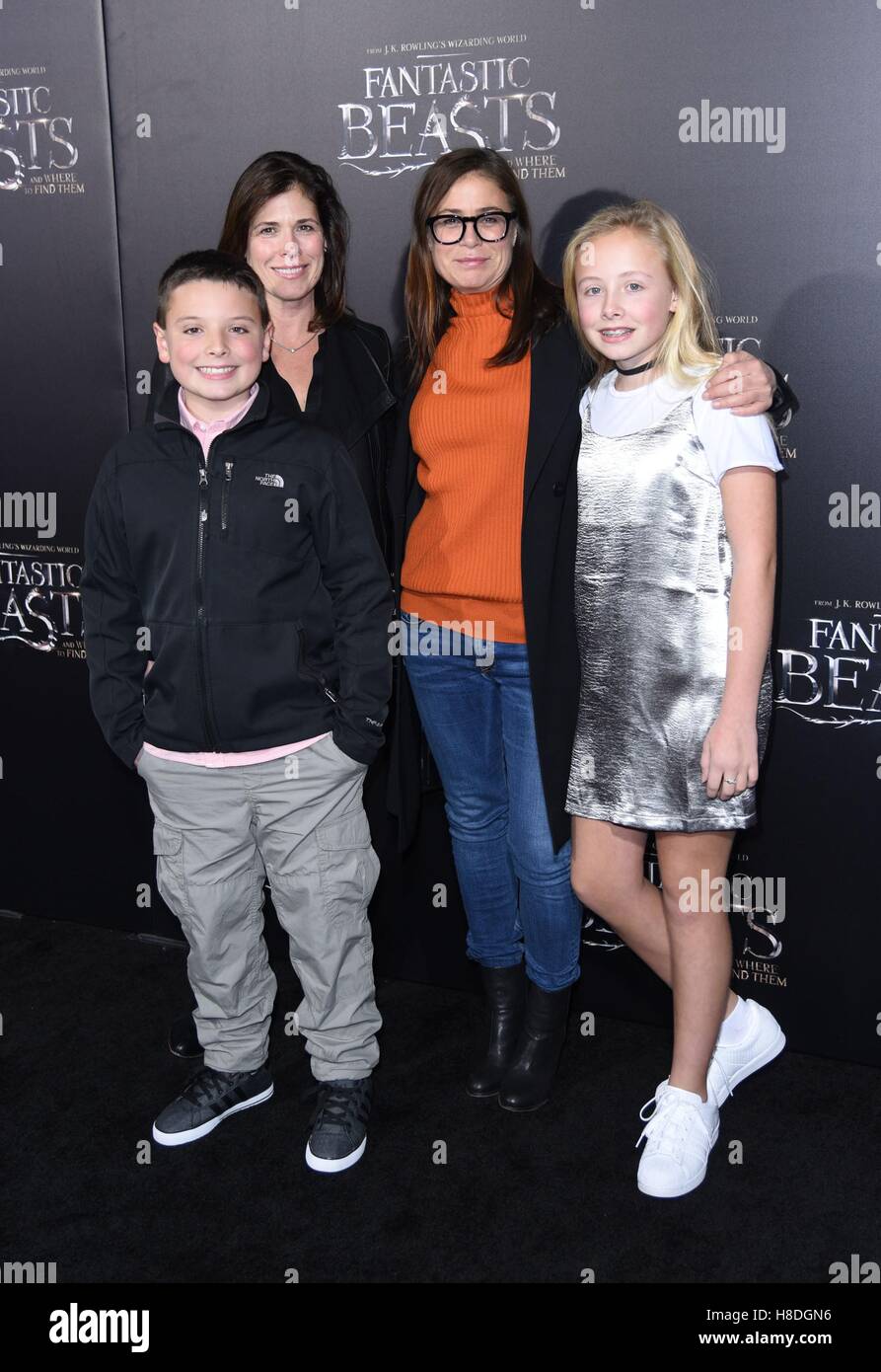 Maura tierney hi-res stock photography and images - Alamy